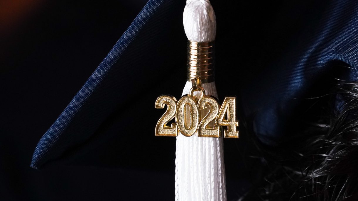 Commencement 2024 Photos and Video - New College of Florida