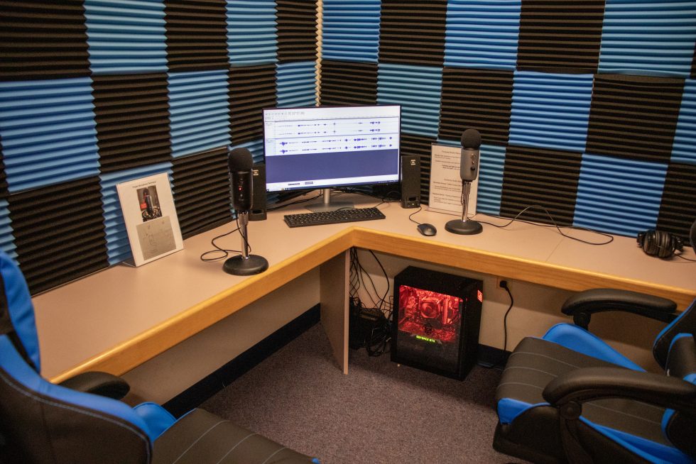 Jane Bancroft Cook Library - New College of Florida